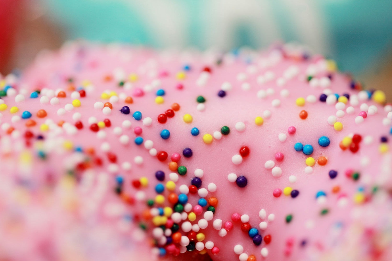 10 Creative Ways to Use Cake Sprinkles | Baking Pleasures